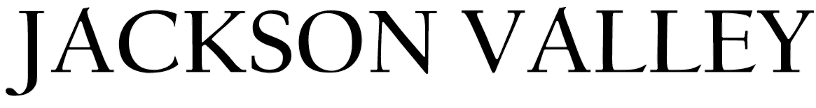 Jackson Valley – A Cozy Homestead in the Big Woods